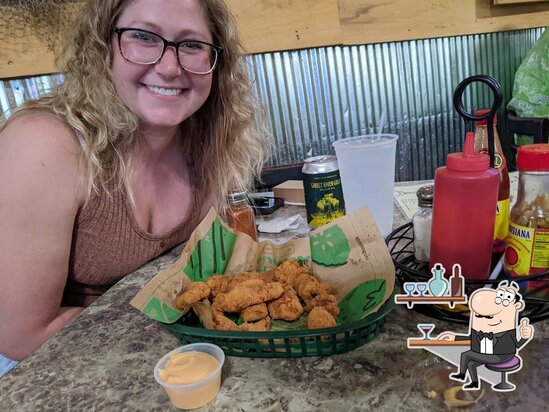 Crossroads Seafood, Hernando - Restaurant menu, prices and reviews