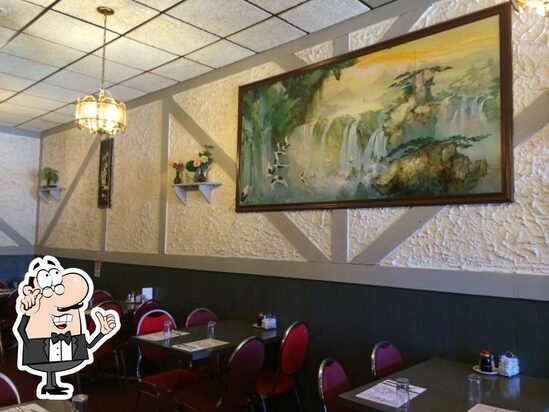 Menu at Tidbit Restaurant, Carman