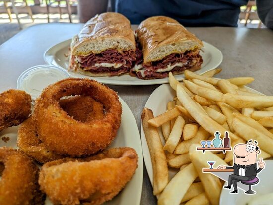 Gus's Subs & Pizza Place, La Mesa - Restaurant menu, prices and reviews