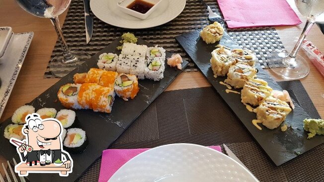 Colala Noodles & Sushi in Valencia - Restaurant menu and reviews