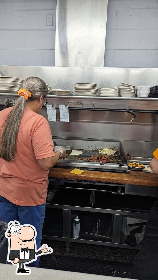 Lamppost Restaurant, Madisonville - Restaurant menu, prices and reviews