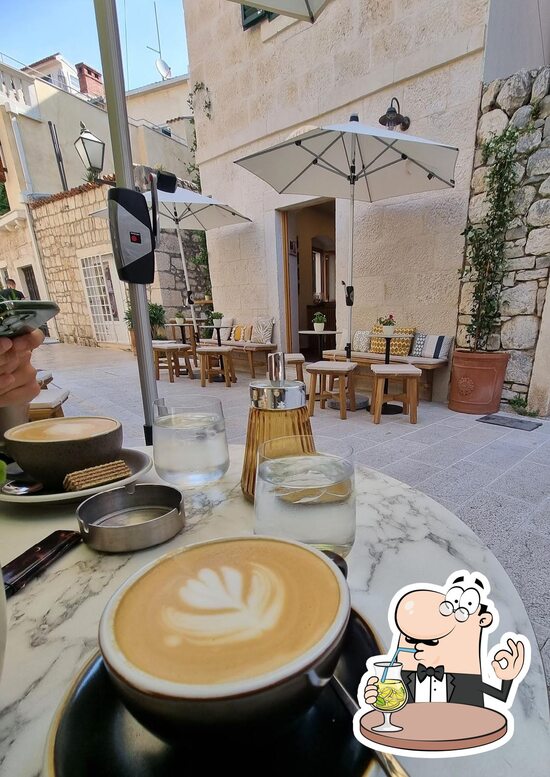 Menu at Drop cafe, Makarska