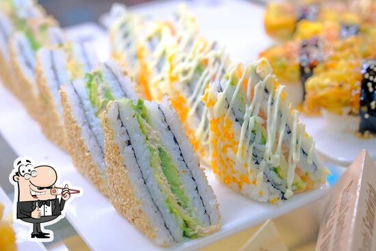 Sushi Hub Shellharbour in Shellharbour City Centre - Restaurant menu ...