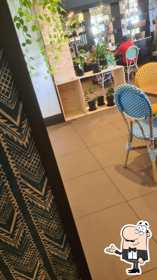 The Beehive Honeysuckle in Newcastle - Restaurant menu and reviews