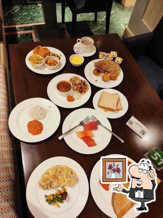 Cafe G - Holiday Inn, Agra - Restaurant menu, prices and reviews