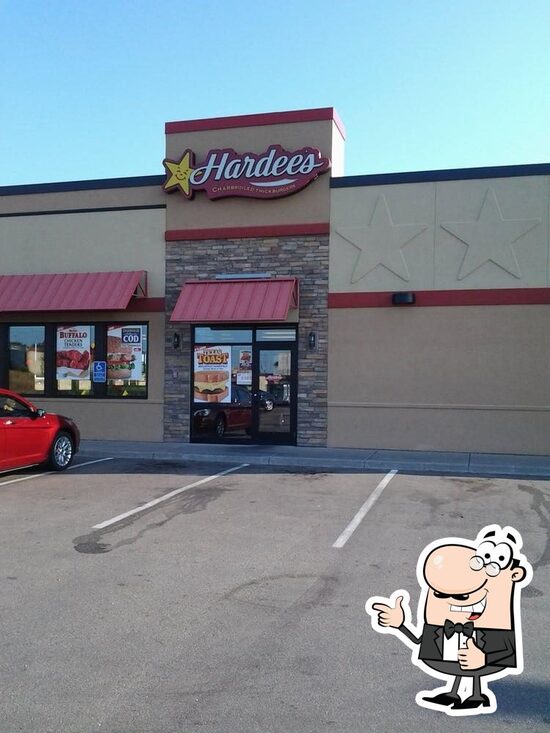 Menu at Hardee’s fast food, Sartell, 151 County Rd 120