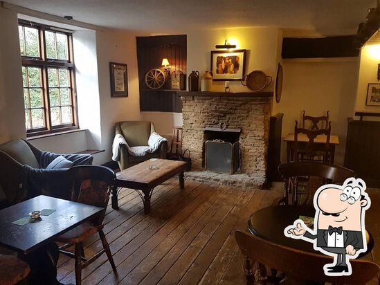 Menu at The Maypole Inn pub & bar, Taunton, Thurloxton