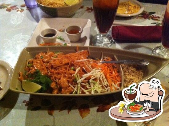 Bambu Thai Cuisine in Elmhurst - Restaurant menu and reviews