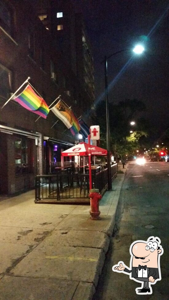 Bar Le Stud, Montréal, Papineau - Restaurant menu, prices and reviews