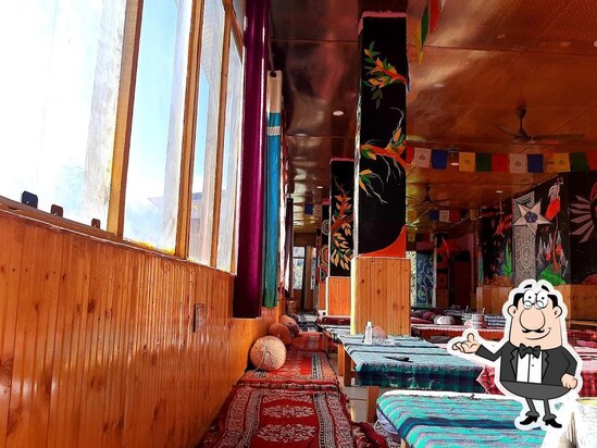 Pink Floyd Cafe Tosh, Sosan - Restaurant menu, prices and reviews