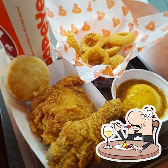 Popeyes, 589 Yonge St in Toronto - Restaurant menu and reviews