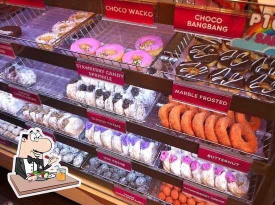 Menu at Dunkin Donuts restaurant, Pasig, H38G+FHJ