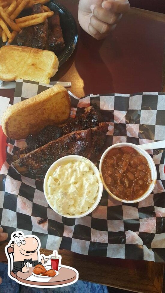 Hickory Hut BBQ in Salina - Restaurant reviews