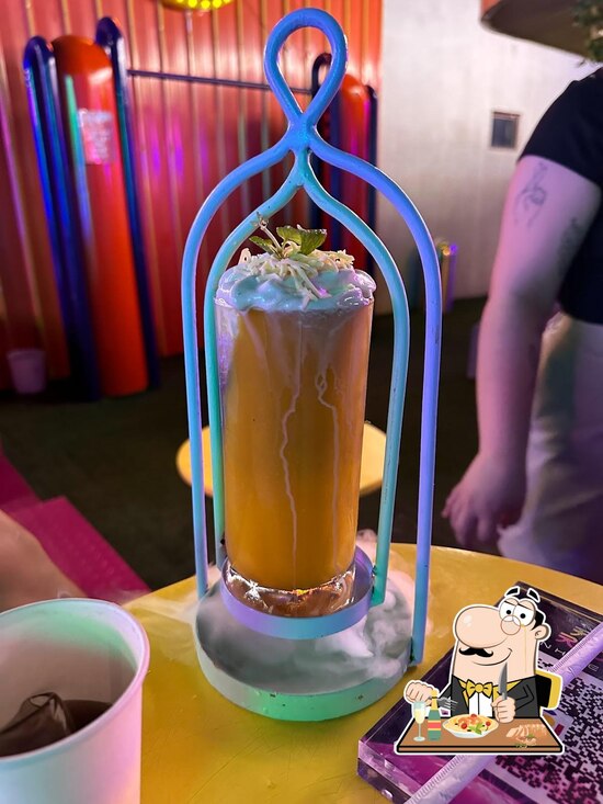 The Fun Roof pub & bar, Makati - Restaurant menu and reviews