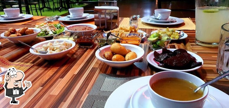 Bambú Espadas & Tropical Bar, Morelia - Opiniones del restaurante