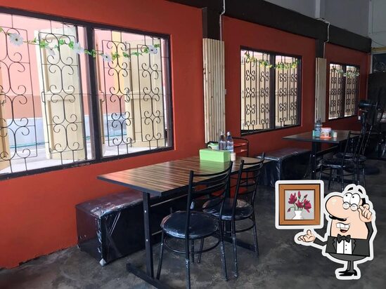 ร้านฮาจ่าย เช็คอินบ้านโฮ่ง, Ban Hong - Restaurant menu, prices and reviews