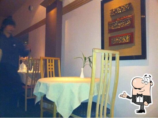 Menu at Heen's Restaurant Sutton, Sutton