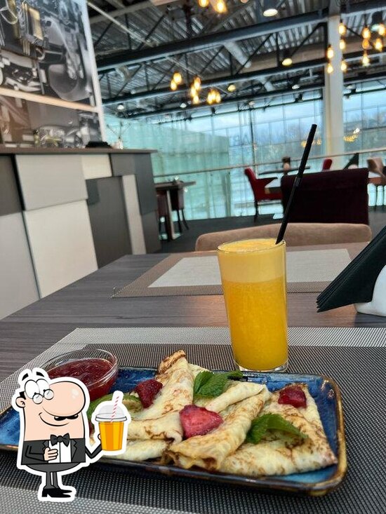 Carta de Mercedes-Benz Cafe, San Petersburgo