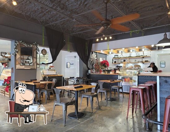 The Boozy Pig, Tampa - Restaurant menu, prices and reviews