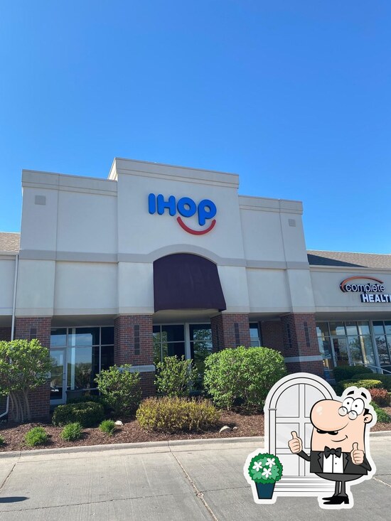 IHOP, 2801 Pine Lake Rd in Lincoln - Restaurant menu and reviews