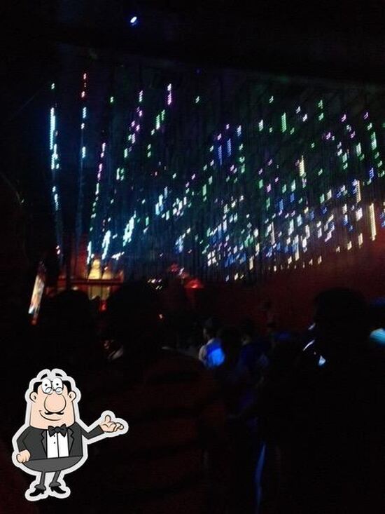 Zen Nightclub in Tucson - Restaurant reviews