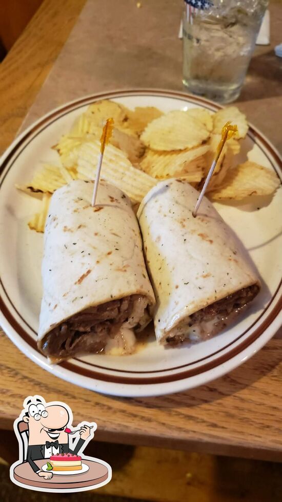Pearly Gates Bar & Grill in Green Bay - Restaurant menu and reviews