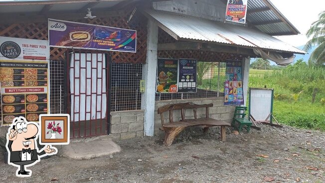Menu at TRES PARES FOOD HUB restaurant, Baler