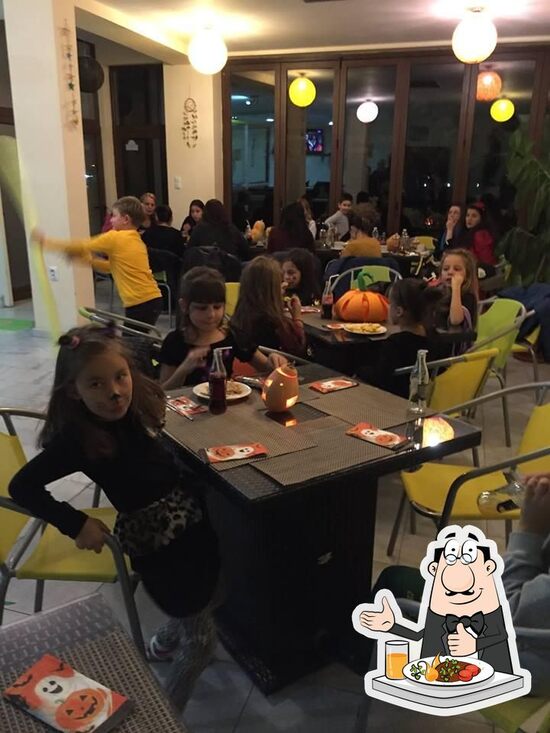 Ресторан " Царевец" restaurant, Obzor
