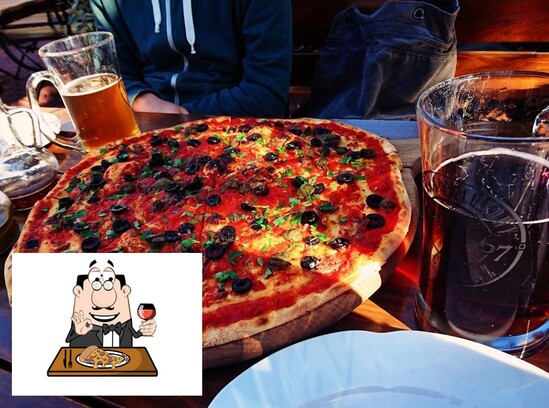 "Pod Papugami" pub & bar, Częstochowa - Restaurant reviews