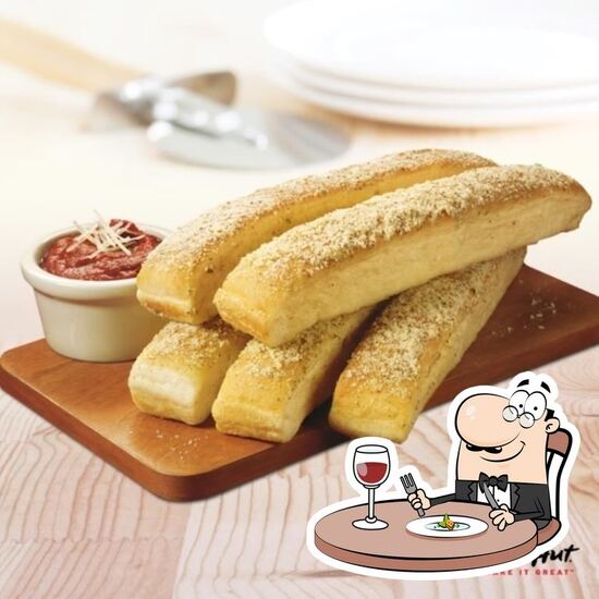 Pizza Hut, 1121 Dundas St E in Whitby - Restaurant menu and reviews