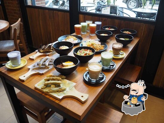 Menu at Warunk Publik RSI Faisal Makassar, Makassar