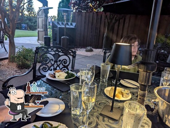 Sheldon Inn, Elk Grove - Restaurant menu, prices and reviews