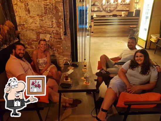 Ela cafe pub - Restaurant menu, prices and reviews