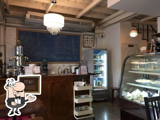โดมุส Domus Coffee Bakery and Wine, Bangkok - Opiniones del restaurante