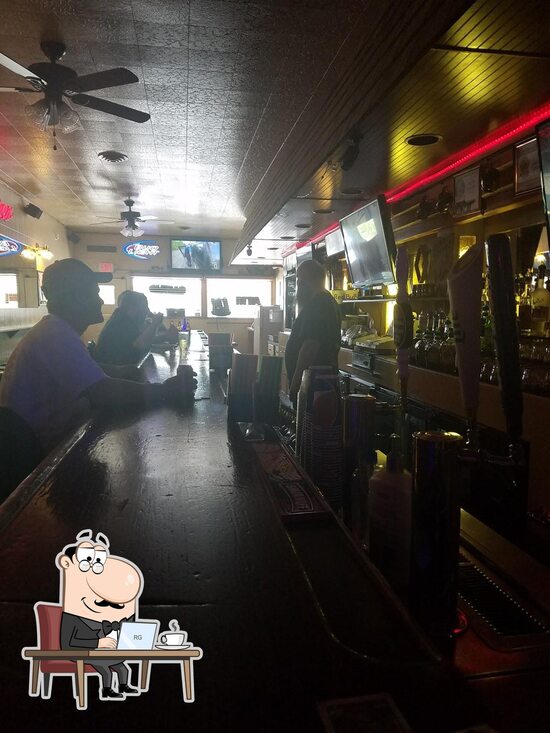 Lucky Louis, Laurel - Restaurant menu, prices and reviews