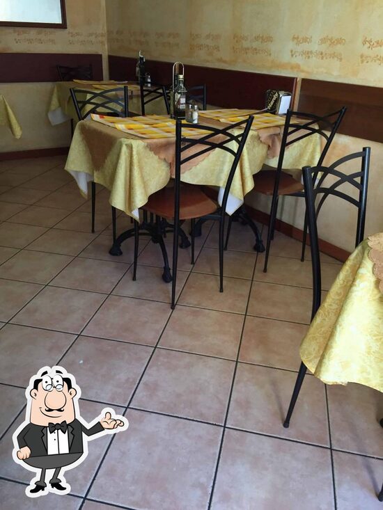 Cafe' REAL, Milan, Via Masolino da Panicale - Restaurant menu and reviews
