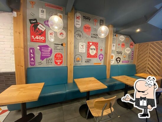 Jollibee Leeds, Leeds - Menú del restaurante, precios y reseñas