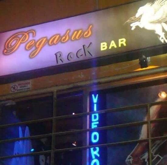 PEGASUS ROCK BAR, Bogotá - Restaurant reviews