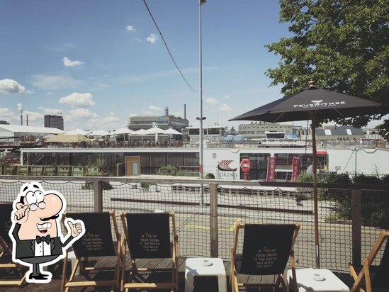 Quarterdeck Summer Bar, Basel - Restaurant reviews