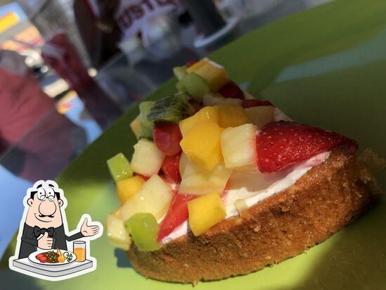 Freaky Fruit Pizza in Los Angeles - Restaurant menu and reviews