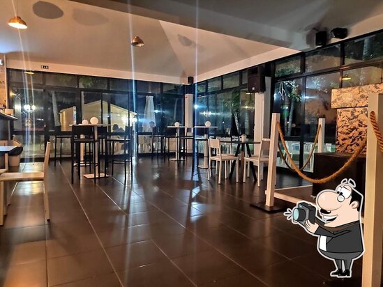 Menu em Charco Bar, Febres