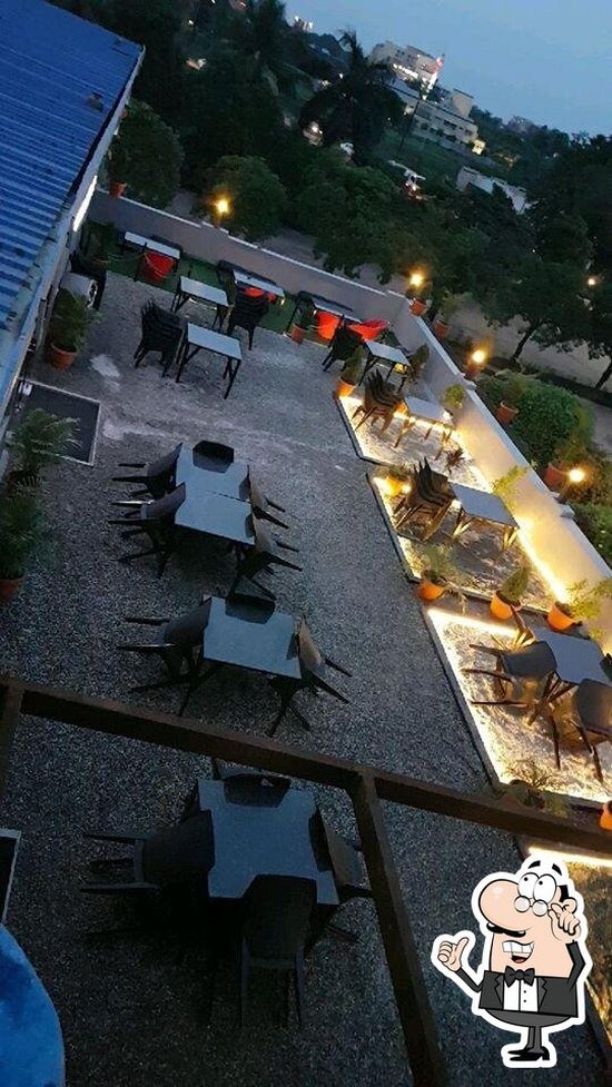 Mist The Lounge, Raipur - Restaurant menu, prices and reviews