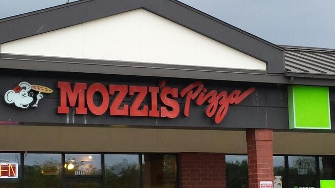 Mozzi's Pizza, 1282 N State St in Greenfield - Restaurant menu and reviews