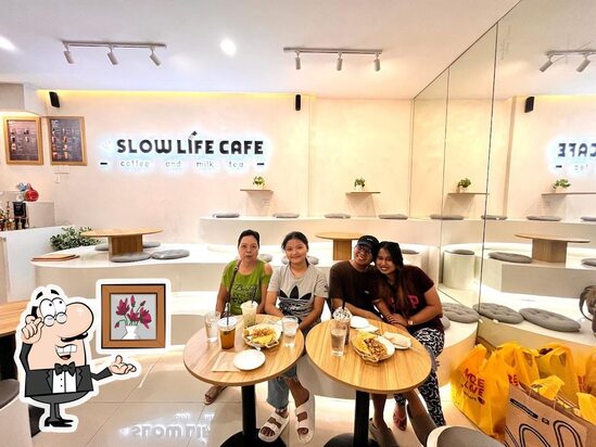 Slow Life Cafe, Guiguinto