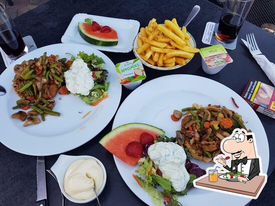 Cafe Halfweg, Enschede - Restaurant menu, prices and reviews