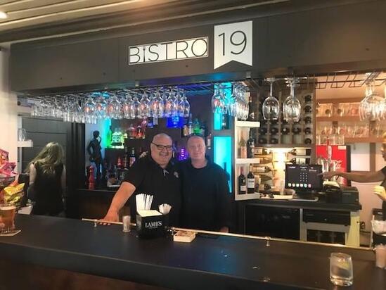 Bistro 19 in Dorval - Restaurant reviews