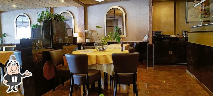 Kam Loon, Mol - Restaurant menu, prices and reviews