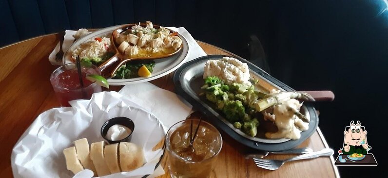 Pier 101 in Lincoln City - Restaurant menu and reviews