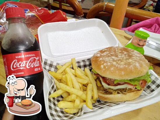 Cosmo Burger restaurant, Circasia