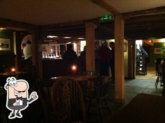 Menu at The Sir Roger Tichborne pub & bar, Alfold